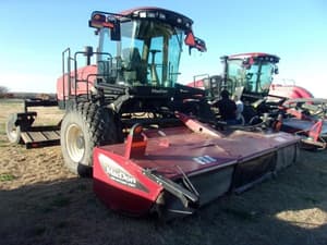 SOLD - 2014 MacDon M205 Lot No. 1009752 Hay and Forage with --- Hrs ...