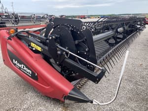 SOLD - 2014 MacDon FD75S Stock No. 26279X Harvesting with 40 ft ...