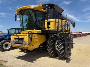 SOLD - 2014 New Holland CR7090 Stock No. 212341 Combines with 3,819 Hrs ...