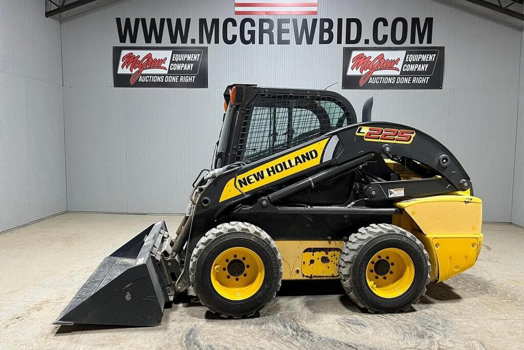 2014 New Holland L225 Construction Skid Steers for Sale | Tractor Zoom