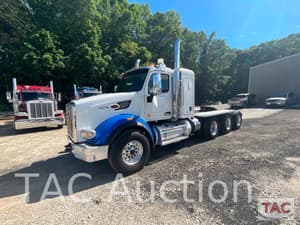 SOLD - 2014 Peterbilt 567 Lot No. 348 Other Equipment with 447,616 mi ...