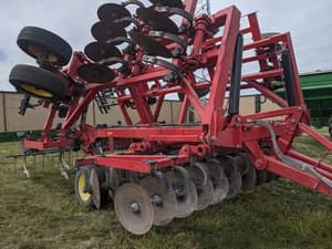 SOLD - 2014 Sunflower 4630-11 Stock No. 328656 Tillage with --- Shanks ...