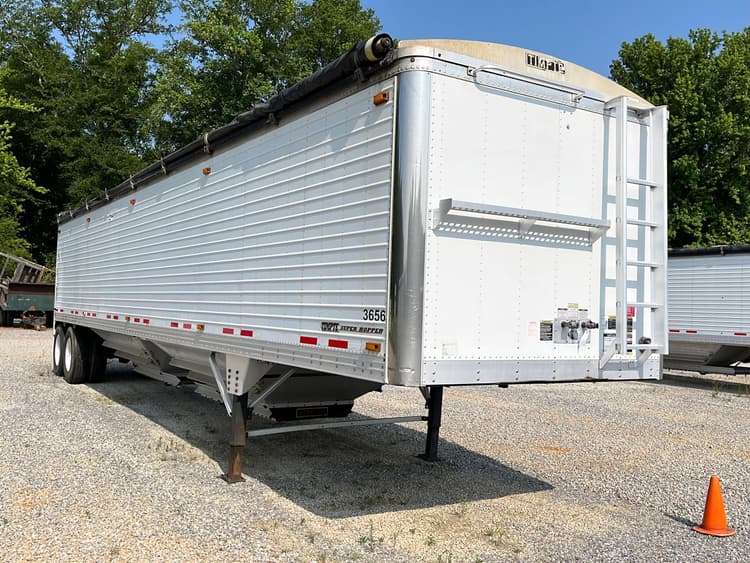 SOLD - 2014 Timpte Super Hopper Ag Trailers Material Handling | Tractor ...