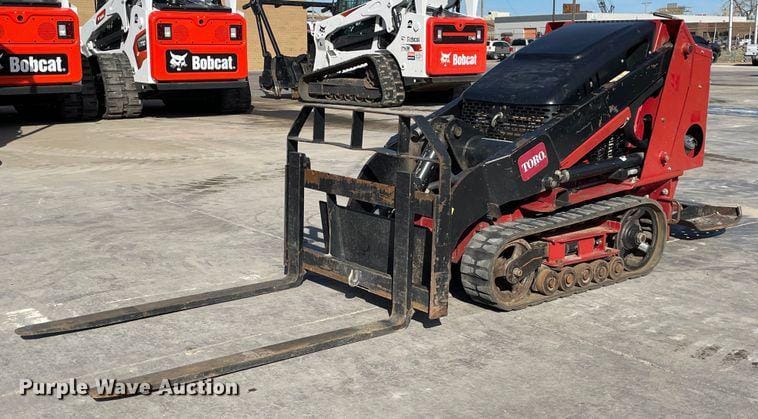 SOLD - 2014 Toro Dingo TX427 compact utility loader Construction with ...