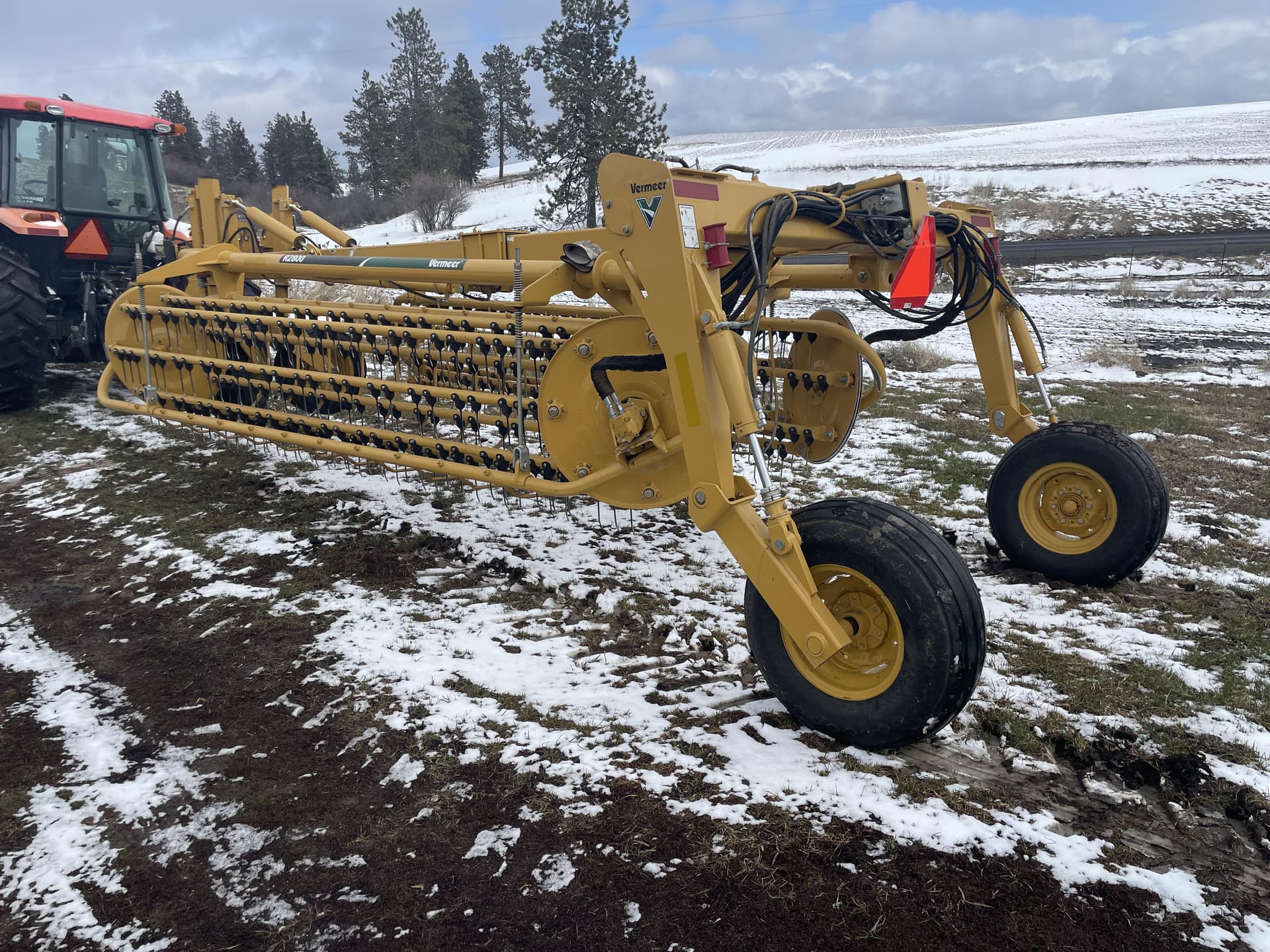 2014 Vermeer R2800 Hay and Forage Hay - Rakes/Tedders for Sale ...