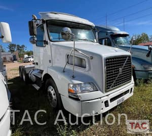 SOLD - 2014 Volvo VNM Lot No. 135 Other Equipment with 531,127 mi ...