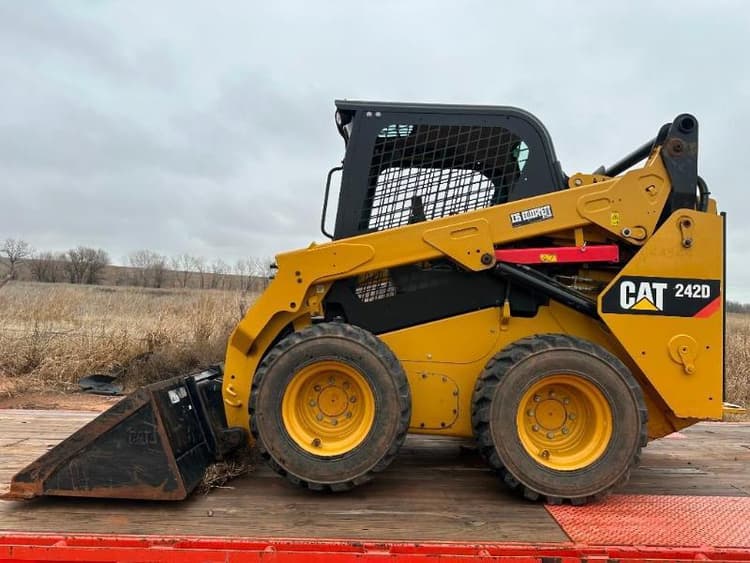 2015 Caterpillar 242D Construction Skid Steers for Sale | Tractor Zoom