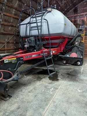 SOLD - 2015 Case IH 700 Stock No. 84475 Planting with 60 ft | Tractor Zoom