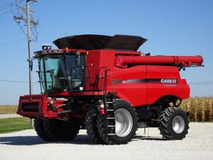 SOLD - 2015 Case IH 7240 Stock No. 462690 Combines with 1,699 Hrs ...