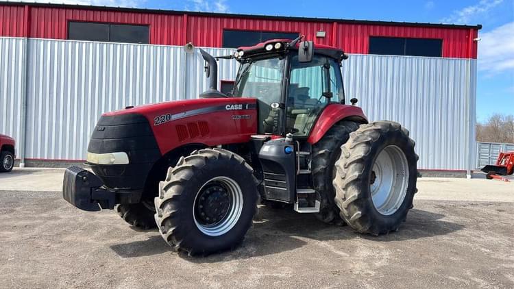 SOLD - 2015 Case IH Magnum 220 Tractors 175 to 299 HP | Tractor Zoom