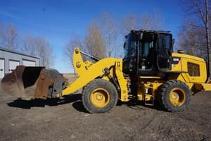 SOLD - 2015 Caterpillar 924K Lot No. 4619373 Construction with 12,877 ...