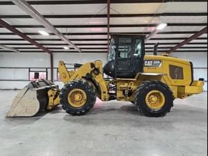 2015 Caterpillar 938K Lot No. 9638 Construction For Sale with 13,135 ...