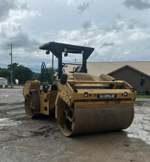 2015 Caterpillar CB64 Lot No. 123 Construction For Sale with 2,988 Hrs ...