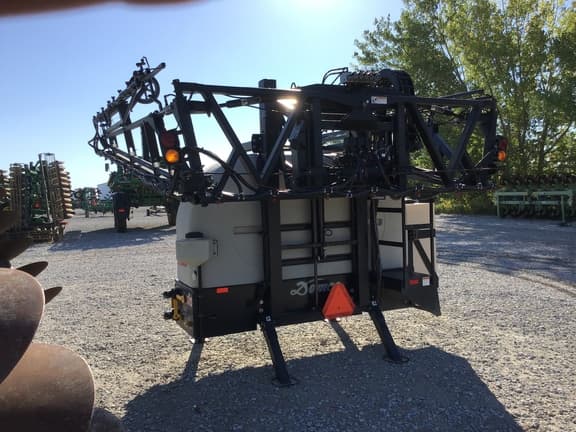 2015 Demco RM600 Chemical Applicators Sprayers - 3pt Mounted for Sale ...