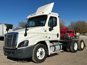 SOLD - 2015 Freightliner Cascadia Lot No. GG9918 Other Equipment with ...