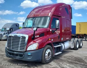 SOLD - 2015 Freightliner Cascadia Lot No. MO9683 Other Equipment with ...