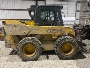 SOLD - 2015 Gehl V400 Stock No. 373189 Construction with 1,400 Hrs ...