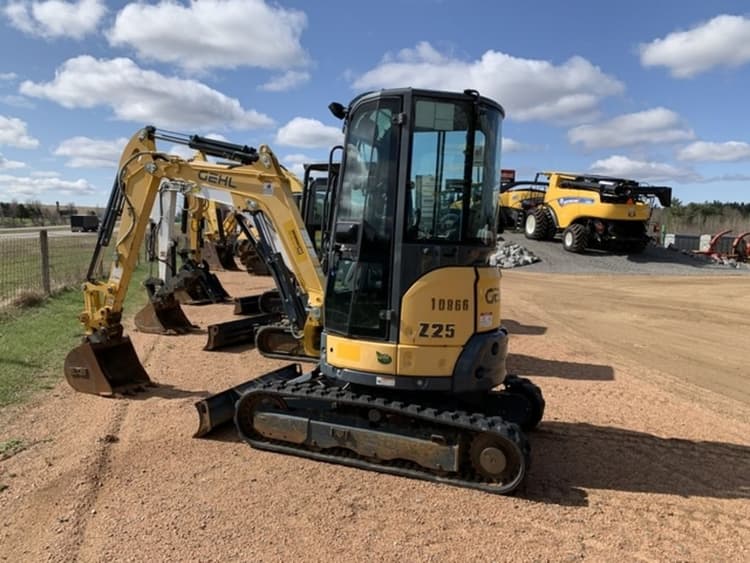 2015 Gehl Z25 Construction Compact Excavators for Sale | Tractor Zoom