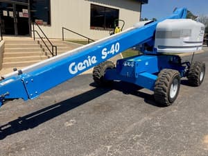 SOLD - 2015 Genie S40 Stock No. 03029772 Construction with 2,360 Hrs ...