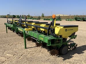 SOLD - 2015 John Deere 1705 Stock No. 264896 Planting with 8 Rows ...