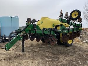 SOLD - 2015 John Deere 2510L Stock No. 200421 Chemical Applicators with ...