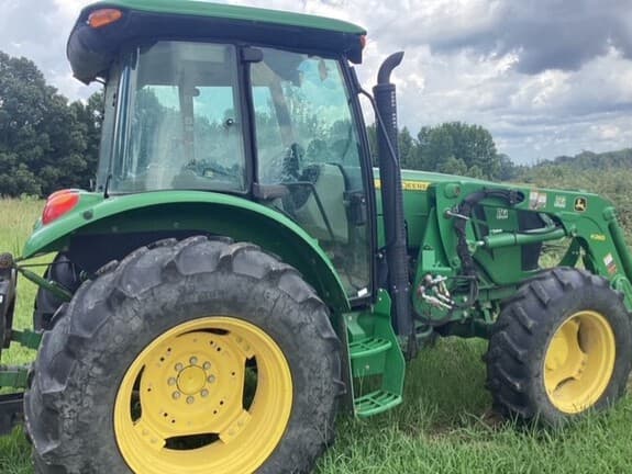 2015 John Deere 5100E Tractors 100 to 174 HP for Sale | Tractor Zoom