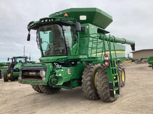 SOLD - 2015 John Deere S680 Stock No. 429580 Combines with 2,837 Hrs ...