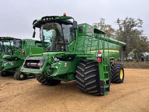 SOLD - 2015 John Deere S680 Stock No. 407354 Combines with 1,957 Hrs ...