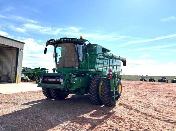 2015 John Deere S690 Combines Class 9/10 for Sale | Tractor Zoom