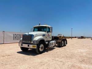 SOLD - 2015 Mack GU713 Lot No. 324768 Other Equipment with 317,444 mi ...