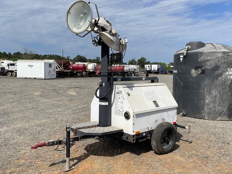 SOLD - 2015 Magnum MLT4060 Construction Light Towers | Tractor Zoom