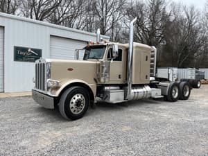 SOLD - 2015 Peterbilt 389 Lot No. 6308607 Other Equipment with ...