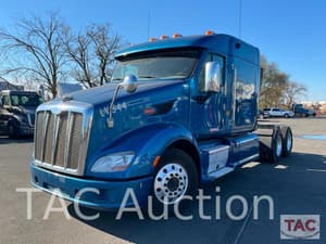 SOLD - 2015 Peterbilt 587 Lot No. 207 Other Equipment with 716,609 mi ...