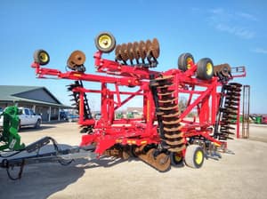 SOLD - 2015 Sunflower 6631 Lot No. 39708 Tillage with 35 ft | Tractor Zoom