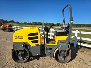 SOLD - 2015 Wacker Neuson RD27 Lot No. 881 Construction with 1,184 Hrs ...