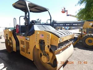 SOLD - 2016 Caterpillar CB54B Stock No. E137181 Construction with 1,835 ...