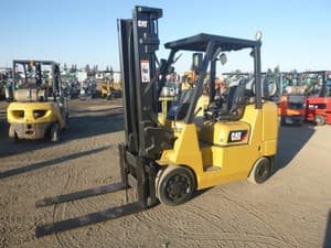 2016 Caterpillar GC35K Lot No. 3309 Construction For Sale with 9,137 ...