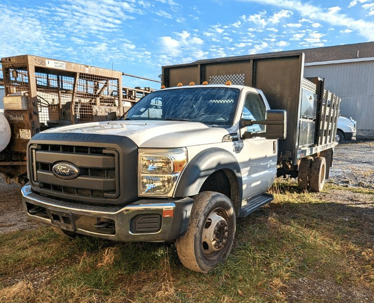 SOLD - 2016 Ford F-550 Other Equipment Vehicles | Tractor Zoom