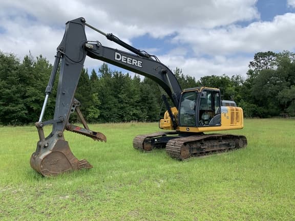 SOLD - 2005 John Deere 370C Construction Excavators | Tractor Zoom