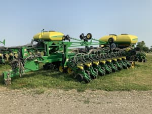 SOLD - 2016 John Deere DB60 Stock No. 438768 Planting with 48 Rows ...