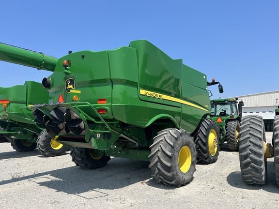 2016 John Deere S680 Combines Class 8 for Sale | Tractor Zoom
