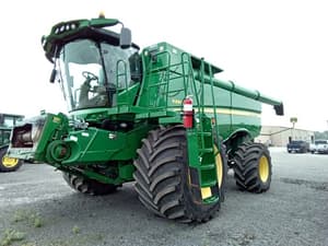 SOLD - 2016 John Deere S690 Stock No. 167651 Combines with 2,986 Hrs ...