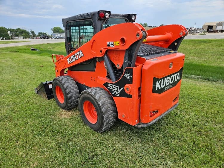 2016 Kubota SSV75 Construction Skid Steers for Sale | Tractor Zoom