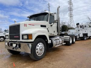 SOLD - 2016 Mack CHU613 Lot No. 55945239 Other Equipment with 437,481 ...