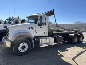 2016 Mack GU713 Lot No. 55376829 Other Equipment For Sale with 322,751 ...