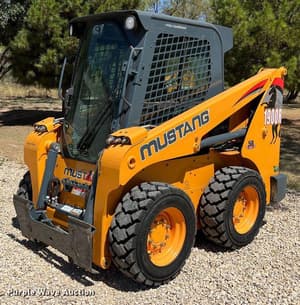 SOLD - 2016 Mustang 1900R Lot No. EJ2950 Construction with 123 Hrs ...