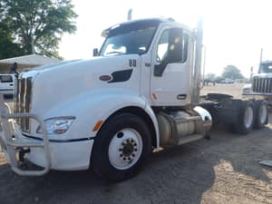 SOLD - 2016 Peterbilt 375 Lot No. 358544 Other Equipment with 360,681 ...