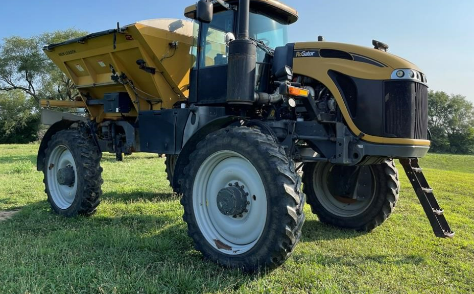 SOLD - 2016 RoGator RG1100B Chemical Applicators with 3,403 Hrs ...
