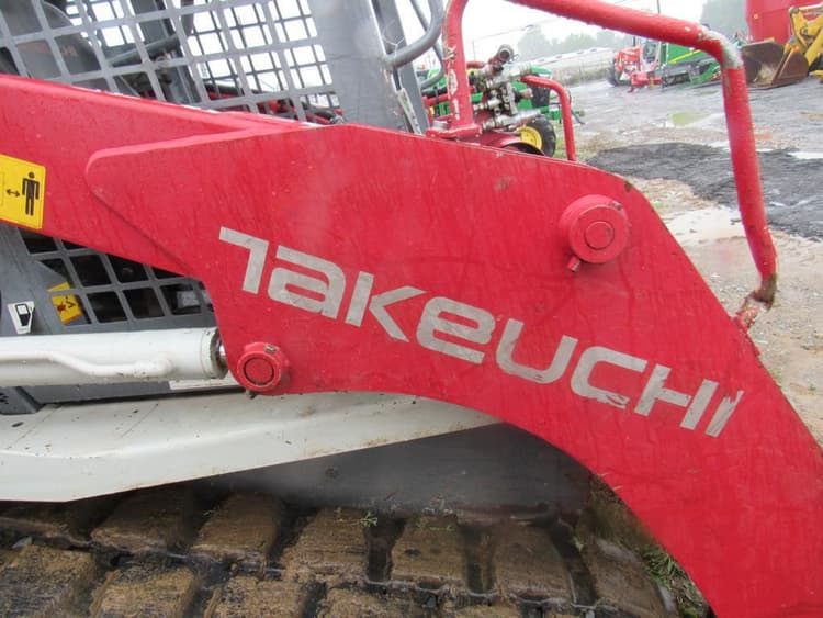2016 Takeuchi TL8 Construction Compact Track Loaders for Sale | Tractor ...