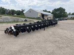 SOLD - 2016 Twin Diamond Industries 16 ROW STRIP CAT Stock No. 412032 ...